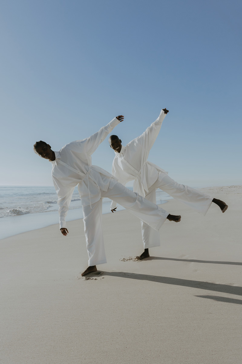 Coming out et nu masculin : la photothèque de Michael Oliver Love